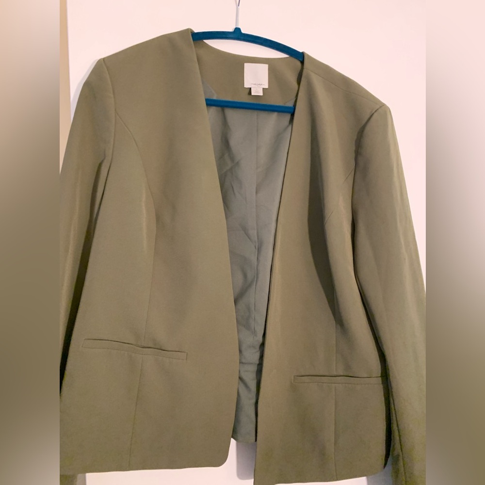 Xl Halogen Open Blazer. Olive Green. - Gem